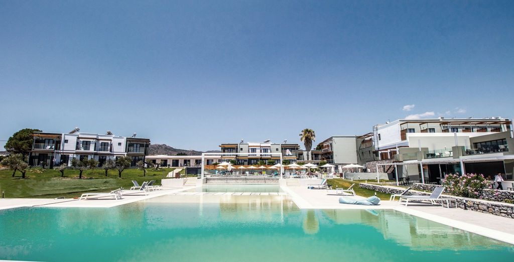 Ampelia Seaside resort 4* - Rodi - Fino a -70% | Voyage Privé
