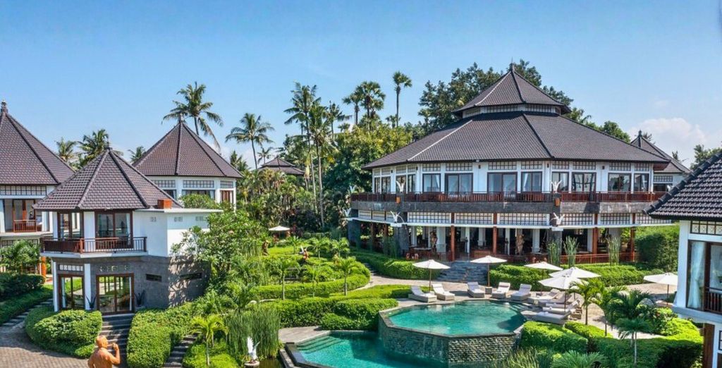 Swan Paradise, A Pramana Experience 4* + Sini Vie Resort Seminyak by ...
