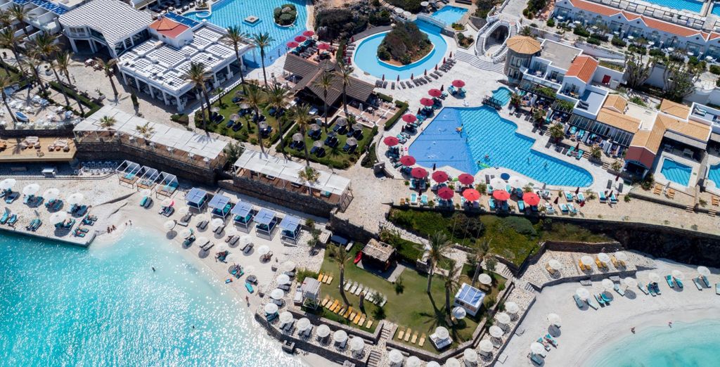 Radisson Blu Beach Resort 5* - Crete - Up to 70% off | Voyage Privé