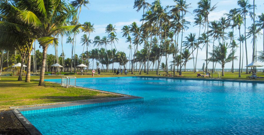 The Blue Water Hotel and Spa 5* - Sri Lanka - Up to 70% off | Voyage Privé