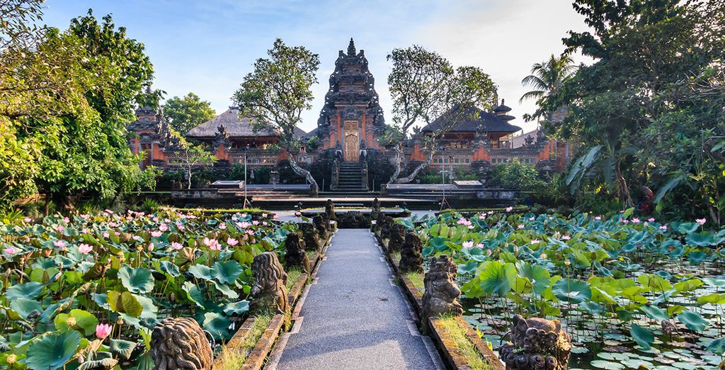 Ubud Village Hotel & Holiday Inn Baruna 3/4* - Denpasar - Up to 70% off ...